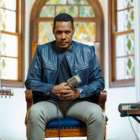 Biografia de Alex Soares