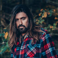 Biografia de Billy Ray Cyrus