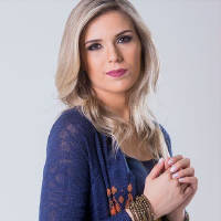 Biografia de Danielle Rizzutti